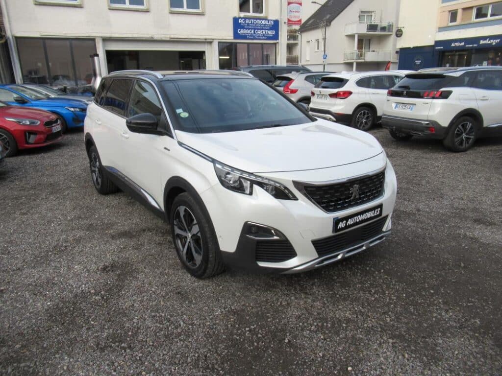 Peugeot 5008 1.6 BLUE-HDI GT LINE 120 CH 7 PLACES 17900 euros